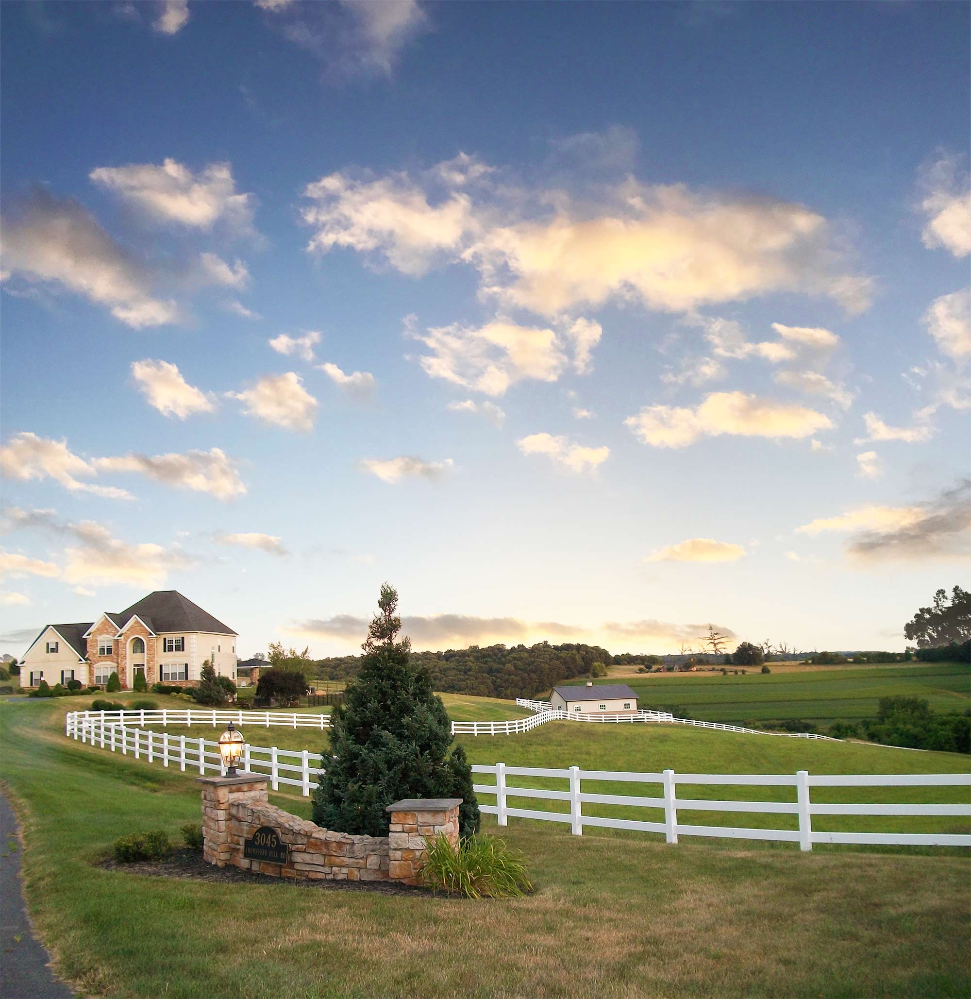 Catalogs | KVT Keystone Vinyl Fence