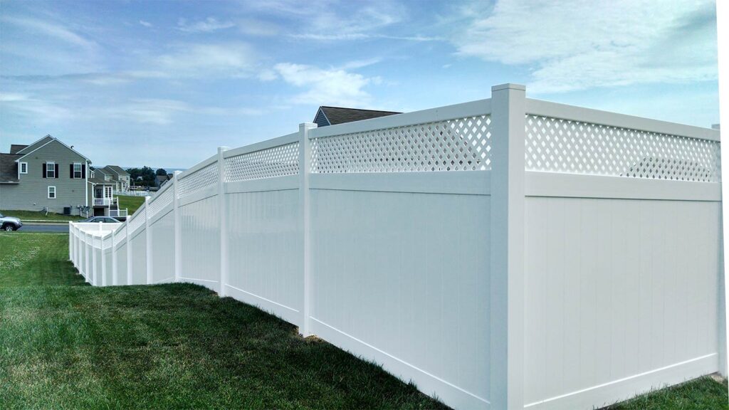 Bristol - KVT Keystone Vinyl Fence